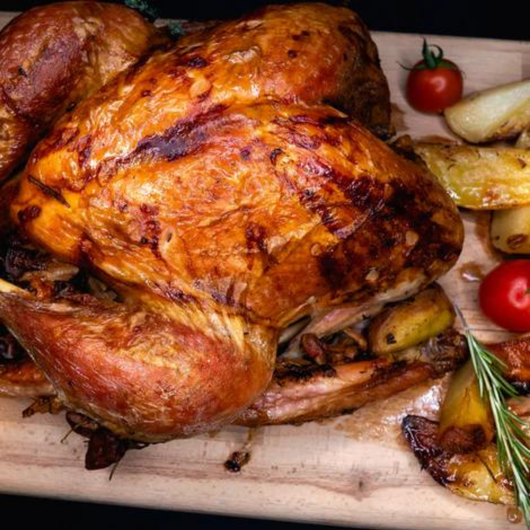 Curcan intreg umplut cu orez si prune uscate, glasat cu miere (la cupt ...